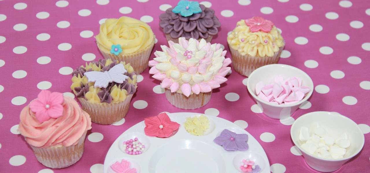 Cupcake Decorating Workshop years 12+ | Center Parcs